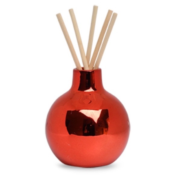 Pink Zebra | Accents | Holly Red Ornament Reed Diffuser | Poshmark